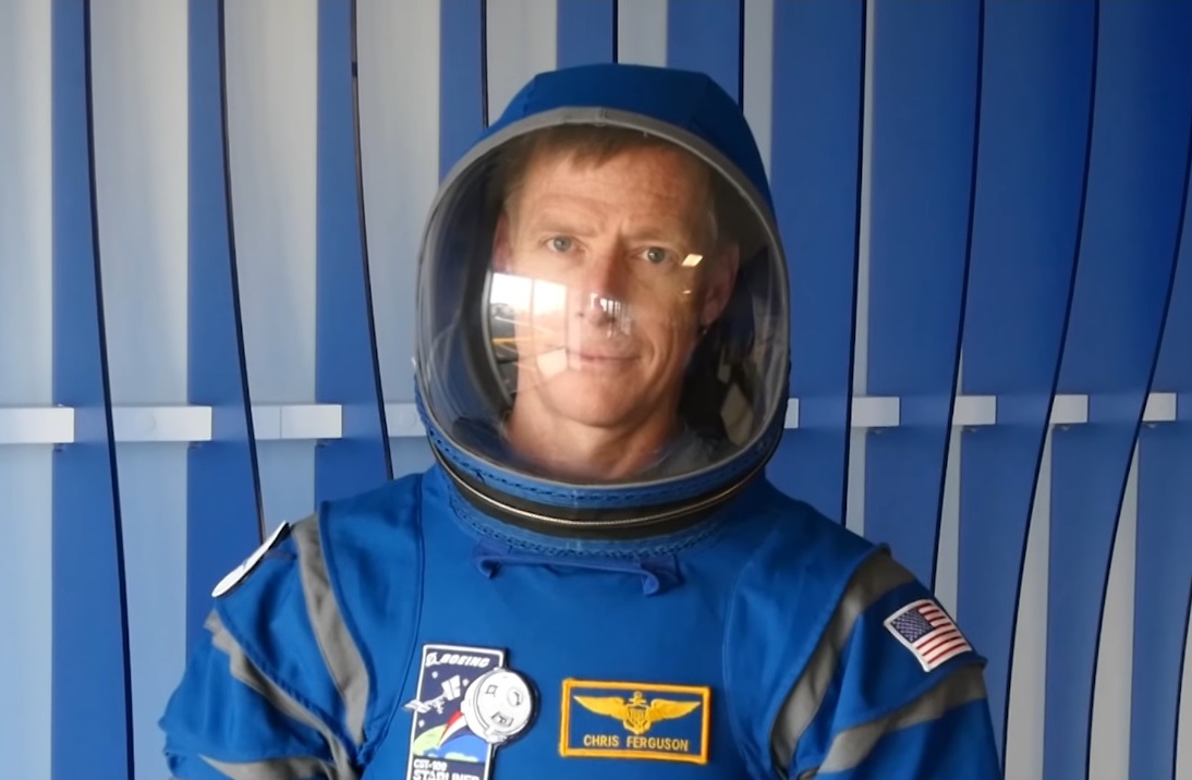 Boeing reboots spacesuits for Starliner – Cosmic Log