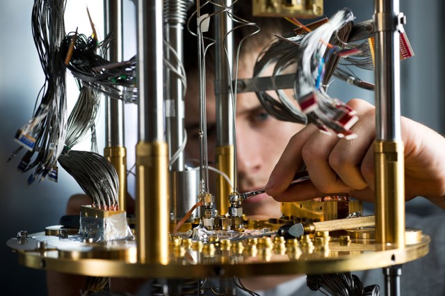 Weapons lab likes D-Wave’s next quantum system – Cosmic Log